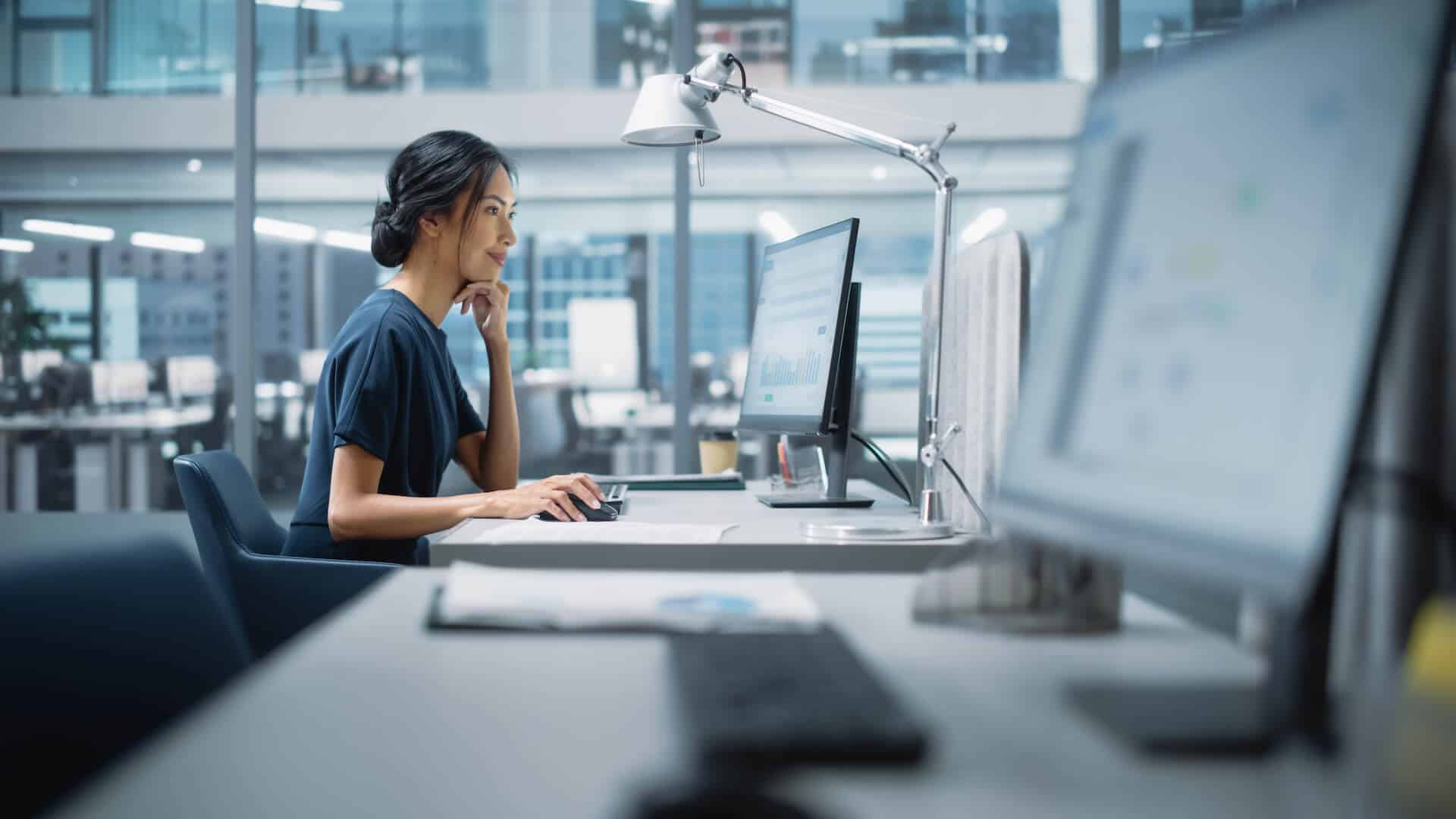 AI in the workplace: 12 ways workplace AI can improve the office AI in the workplace: 12 ways workplace AI can improve the office