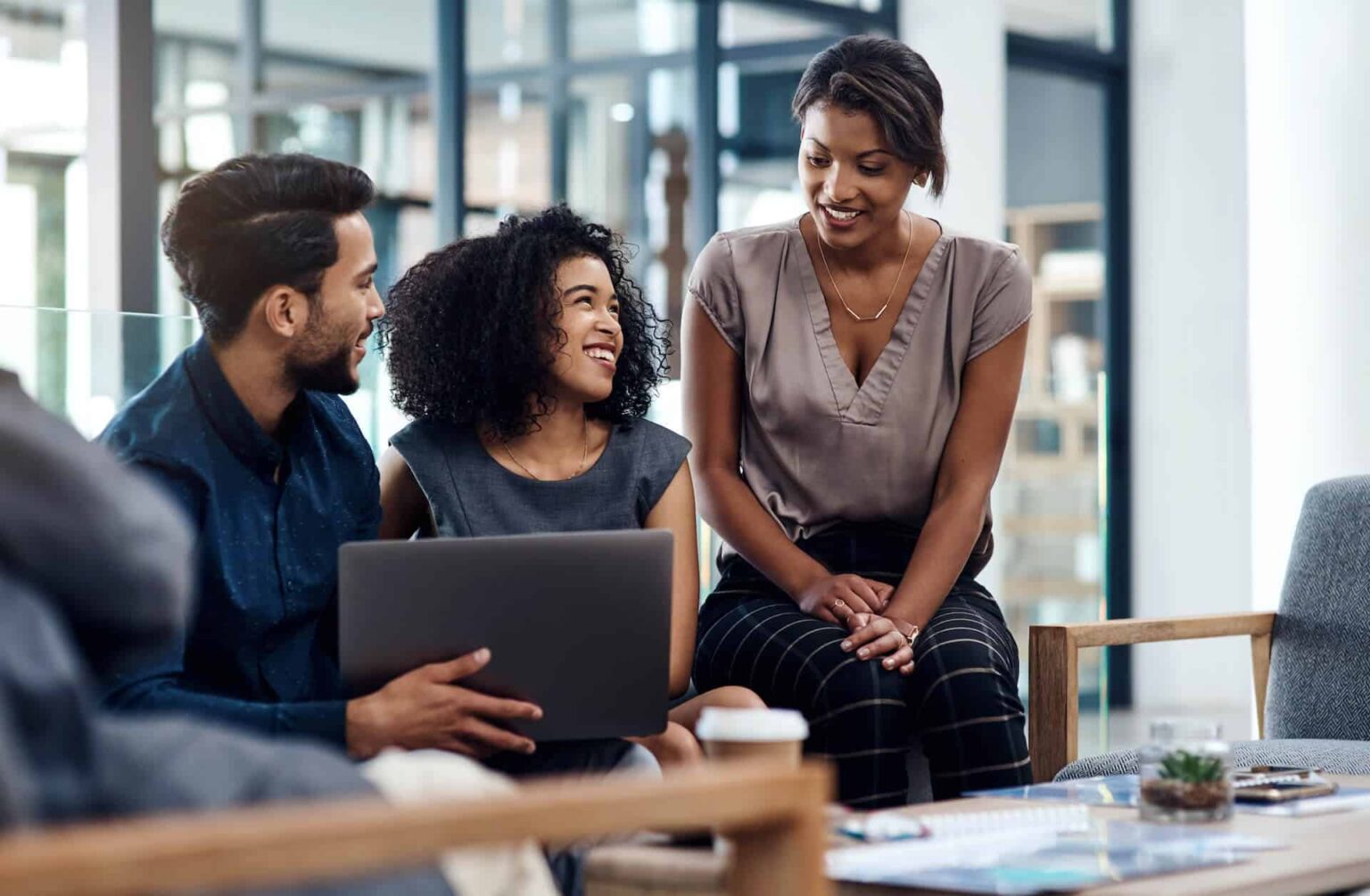 Data-Driven Hybrid Workplace: 6 Best Practices